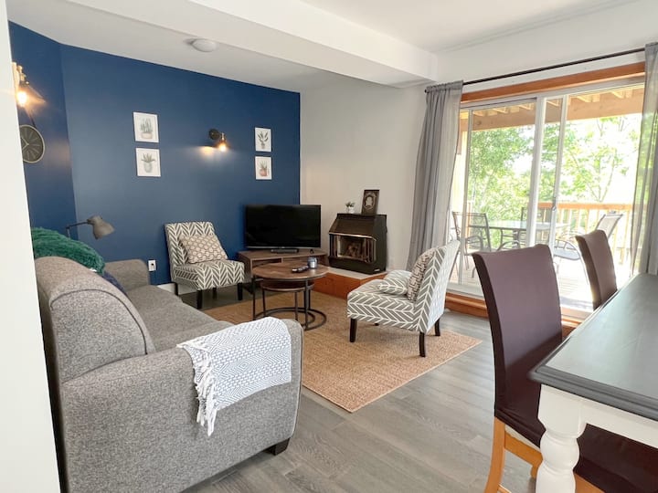 Goose Lodge | Lake Muskoka Waterfront + Sauna - Gravenhurst