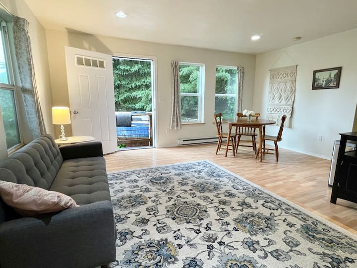 Serene And Private Guest Apartment - Juneau, AK