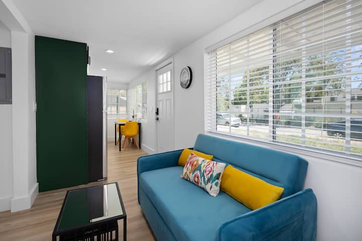 ★Divine 1b1b 5min. Drive To Rose Bowl Stadium★ - Pasadena, CA