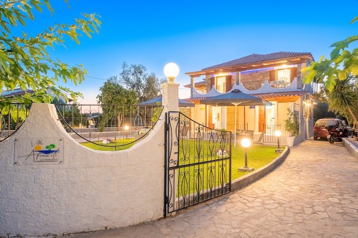 Afroditi Holiday Home- Blue Apartment - Cephalonia
