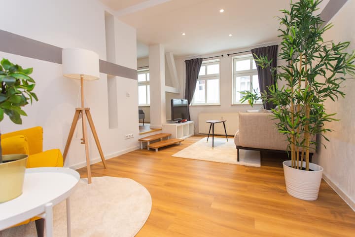 Fullhouse | Ku15-1 | 2 Bedrooms | Central - Halle (Saale)