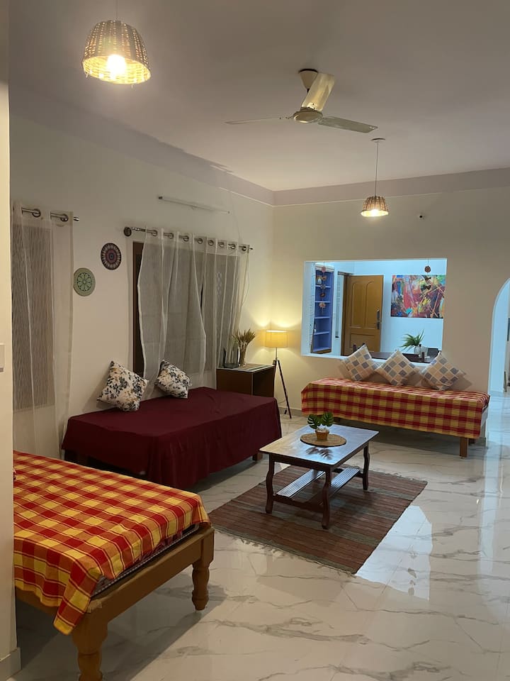 The Cozy Crib - Gf (Three Bedrooms) - No Parties - Bangalore