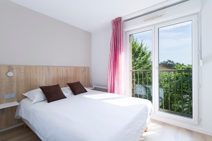 Garden&city - Appartement 3 Chambres 6-8 Personnes - L'Arbresle