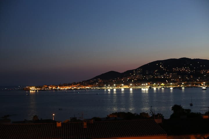 T2 Spacieux 63m2, Vue Sur Le Golfe  D'ajaccio - Ajaccio