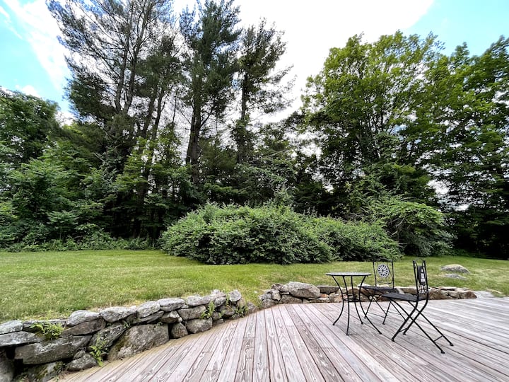 Bright And Spacious 3-bedroom House. - Kent, CT