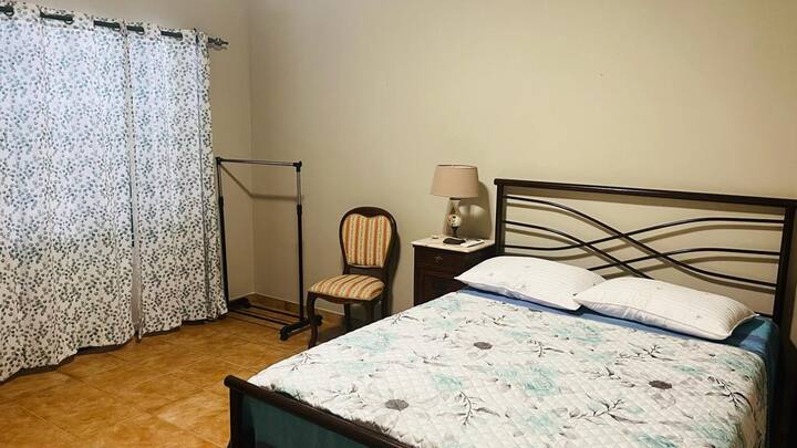 Zion Jardim Monsanto - Bed And Breakfast With Pool - Monsanto