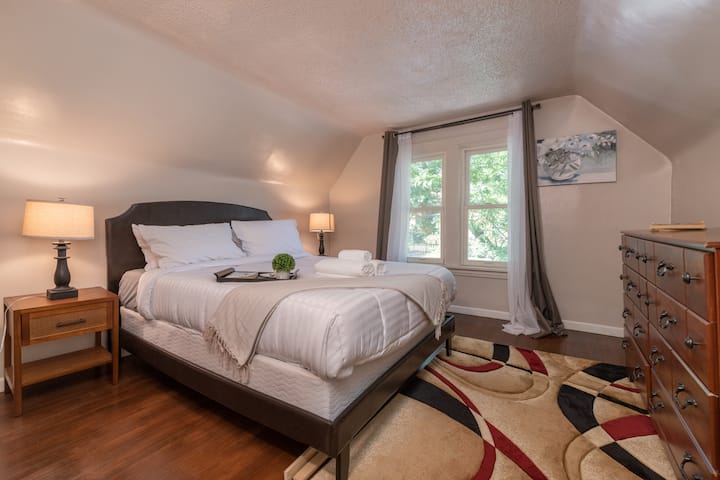 Twin Cities, 3bedroom, Entire House , Ac - Saint Paul, MN