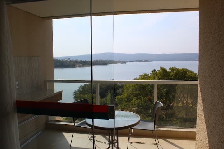 Ilhas Do Lago Com Linda Vista Para O Lago Corumbá - Caldas Novas