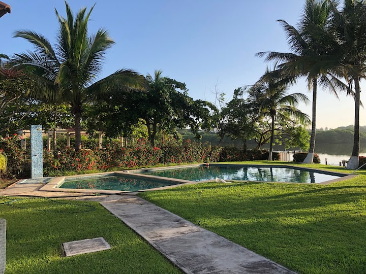 Casa C/embarcadero En Boca Del Rio Gran Ubicación - Boca del Río