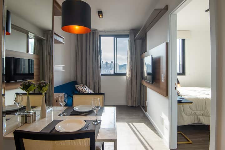 Apartamento Na Melhor Localização Do Centro - Curitiba