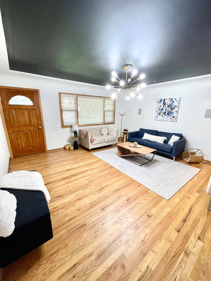 Bensonbeauty-private&fun, Fullhome-close2 Downtown - Omaha, NE