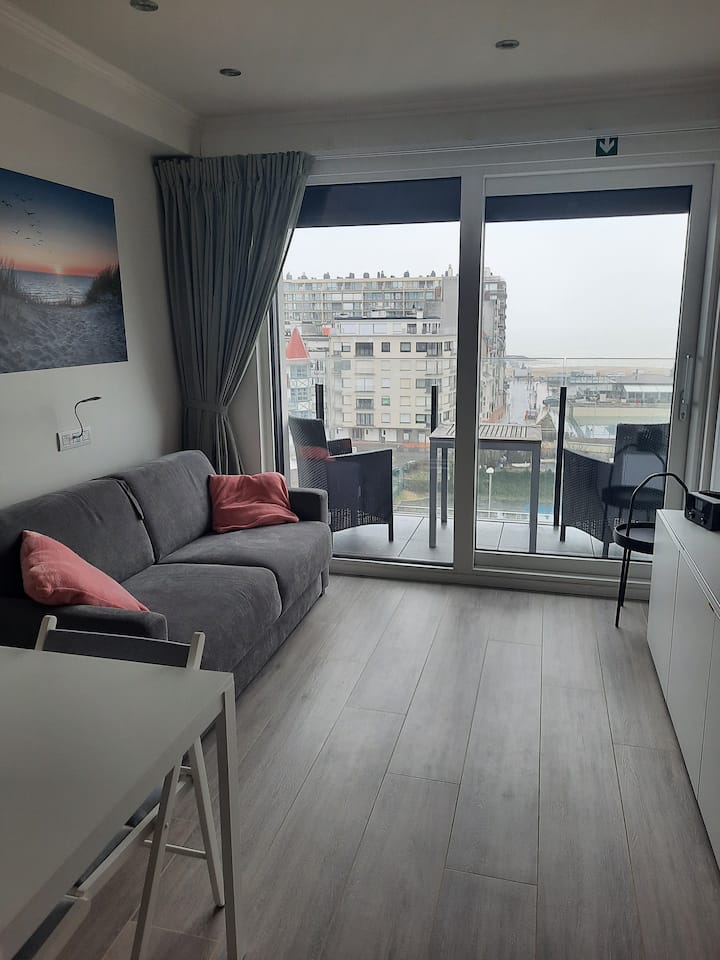 Westende, Studio Met Open Zee Zicht. - Middelkerke