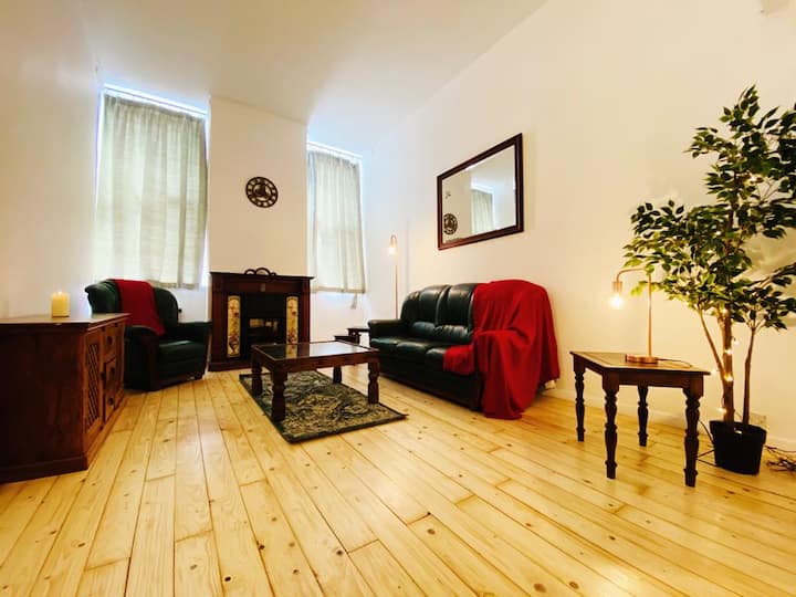 Vintage 1 Bedroom Flat  At Glasgow City Center - Glasgow