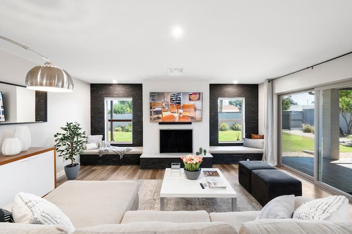 Stylish Stay • Golf + Dining • Ev Plug • Pets - Phoenix, AZ