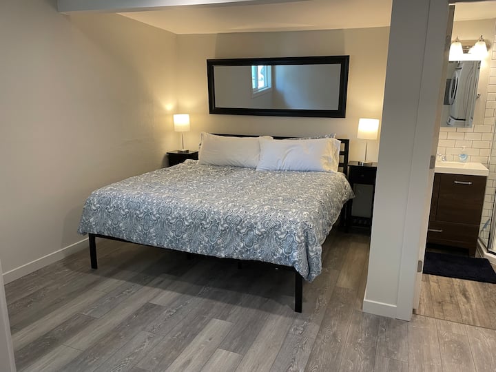 Centrally Located, One Bedroom Apartment - Sheridan, WY