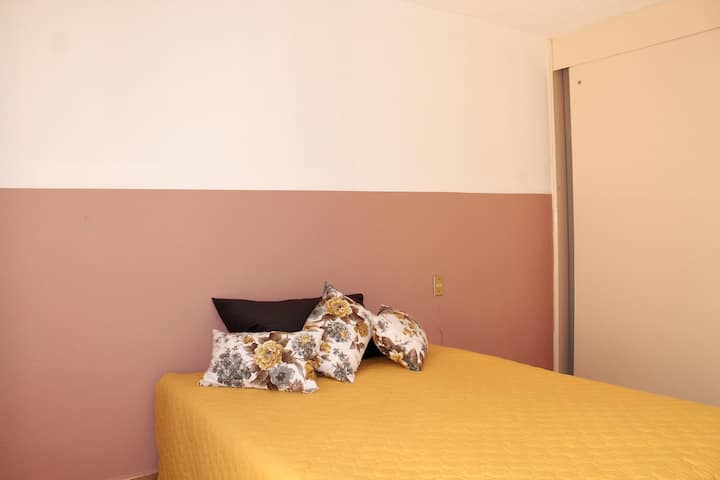 Colorful Depa En Pb. Opción A 5 Personas  Más. - Querétaro