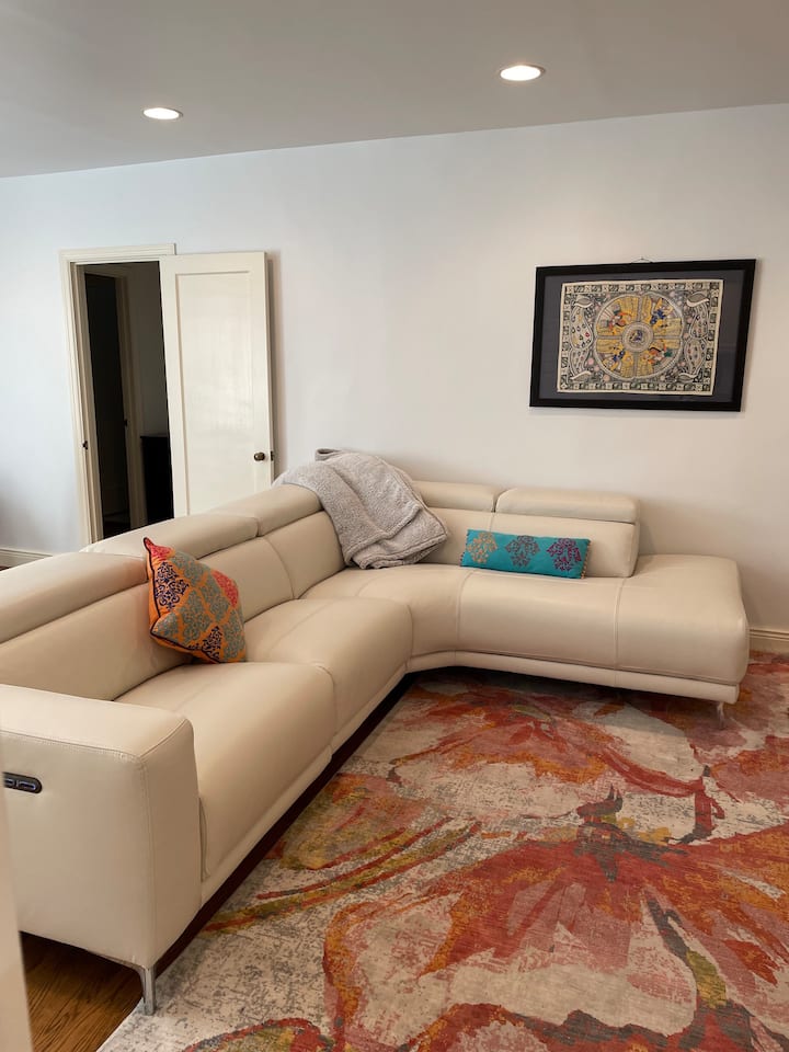 Spectacular 3-bedroom House In Land Park - Sacramento, CA