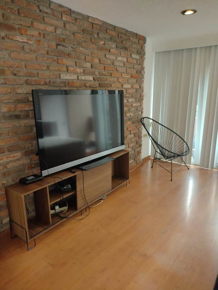 1-bedroom Condo With Free Parking In The Best Area - Mexico City