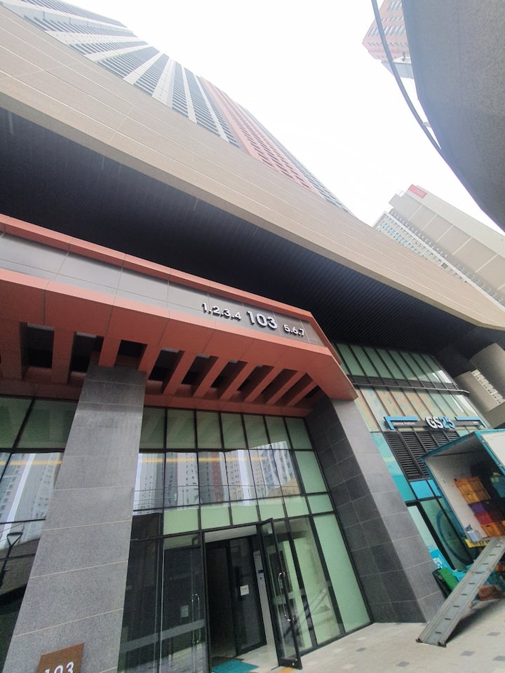 ★신축★수원 광교Apt★방 3개 욕실 2개★풀옵션★장기문의★gyeonggi - Suwon-si
