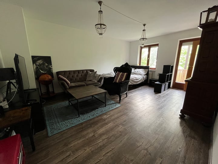 Kleine Charmante Wohnung In Ruhiger Lage - Unterhaching