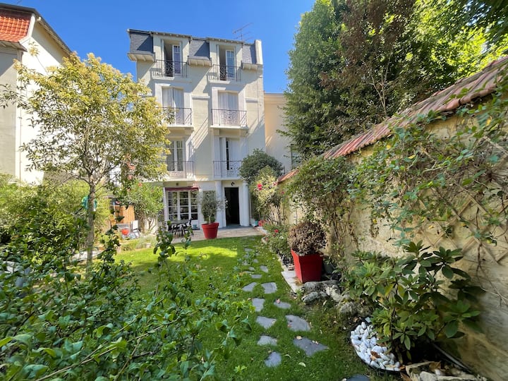 Grand Duplex Jardin Au Calme Ds Hôtel Particulier - Neuilly-sur-Seine