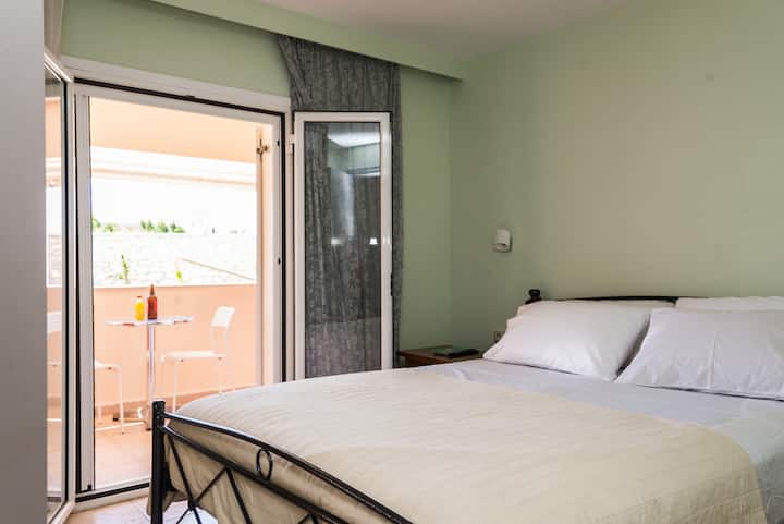 Modern Studio Garden View - Avyssos R-2 - Zakynthos