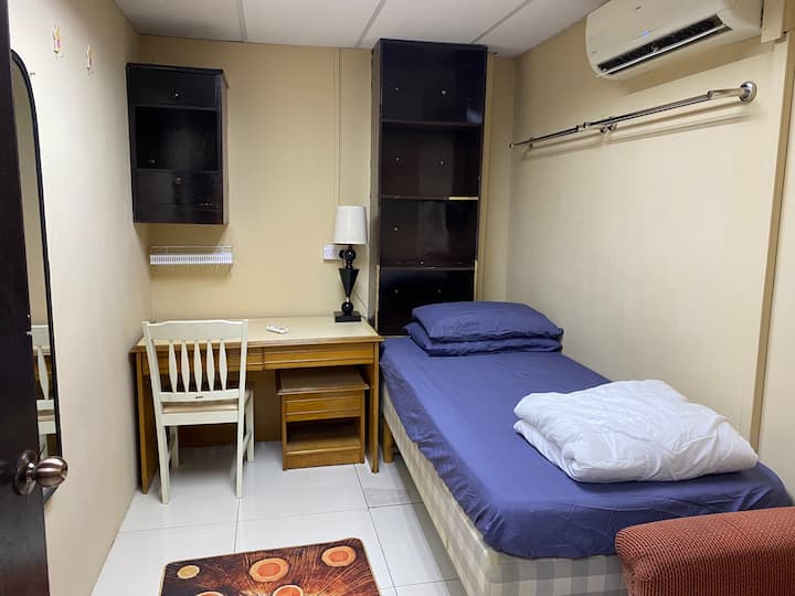 Kim’s Inn - Room Beta @ Ktm Kampung Dato’ Harun - Kuala Lumpur