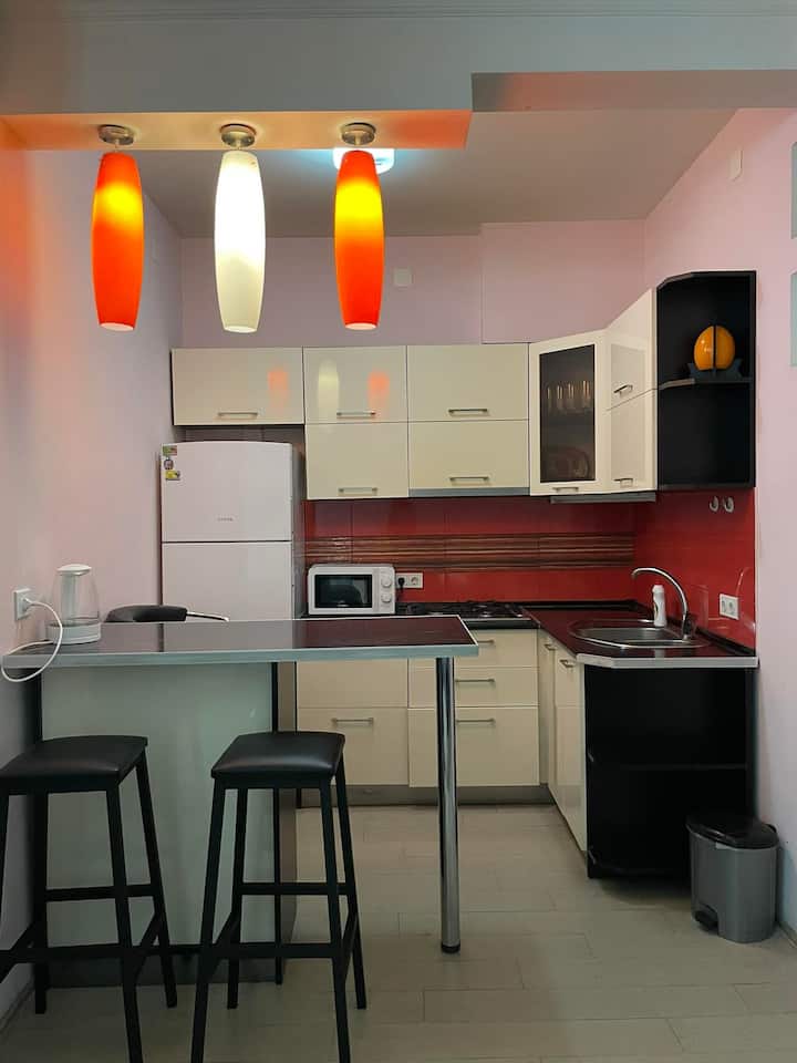 Cosy Apartment In Center Of Batumi - Batumi