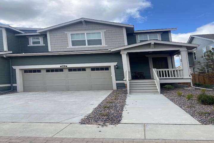Newly Constructed 2022 Patio Home - Denver Airport (DEN)