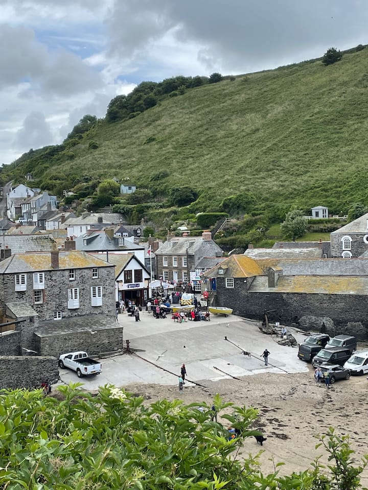 Iconic Georgian House In The Heart Of Port Isaac - Port Isaac