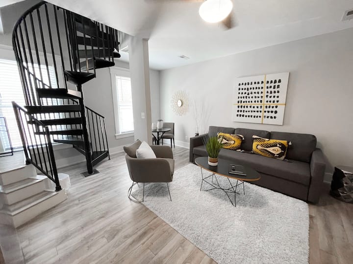 Huge Downtown Retreat Walkable To Everything - 辛辛那堤