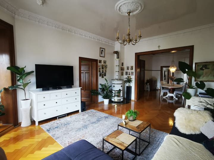 Schöne Altbauwohnung Mit Kamin Und Vielen Details - Kippenheim