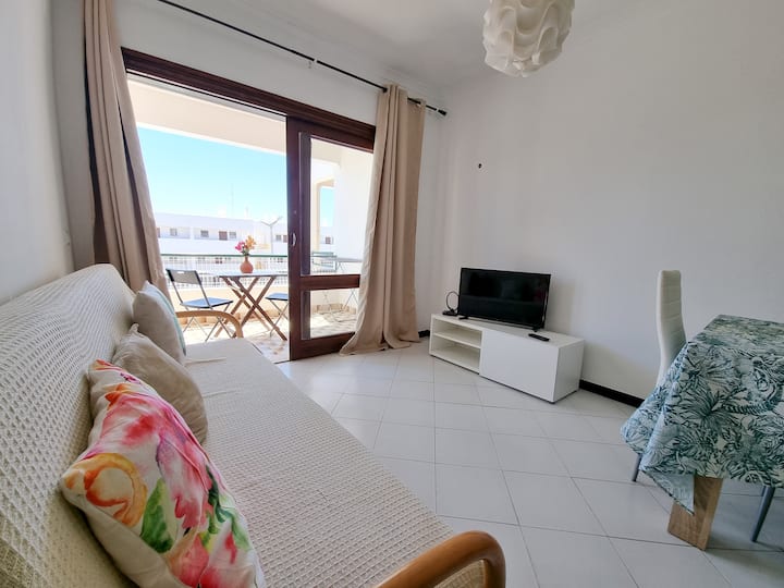 Apartamento 500mts Praia Da Galé - Guia