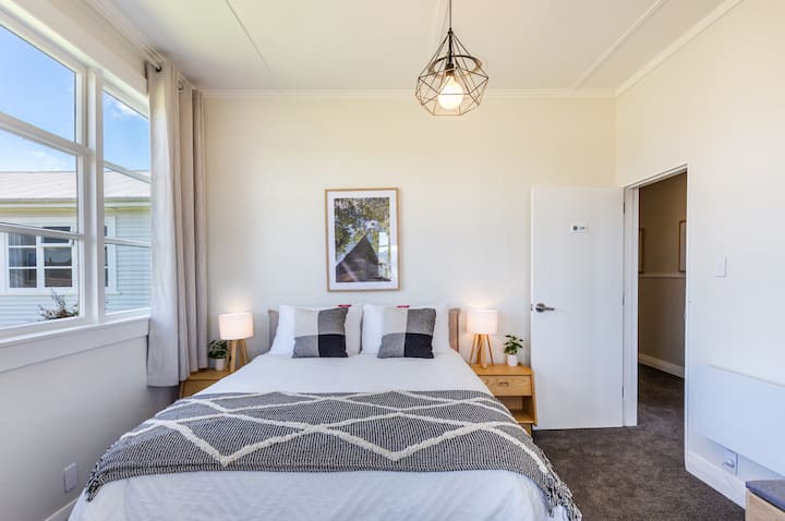 Lake Maraetai Lodge, Mangakino, Queen Room - Mangakino