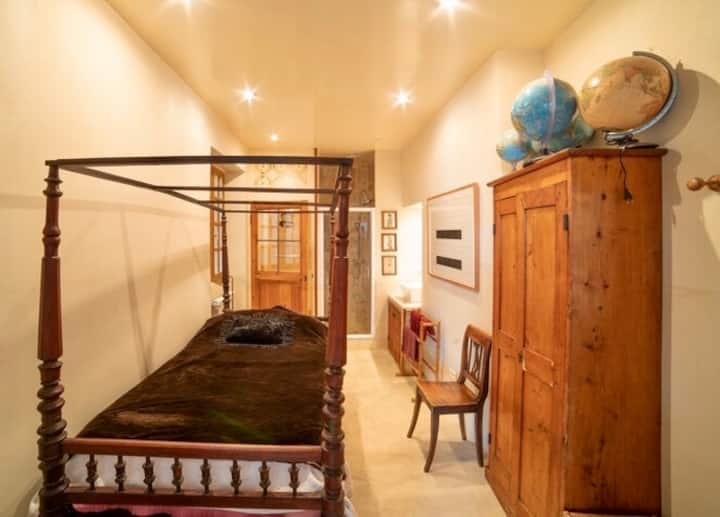 La Maison Des Chapitres - Atelier Room - Forcalquier