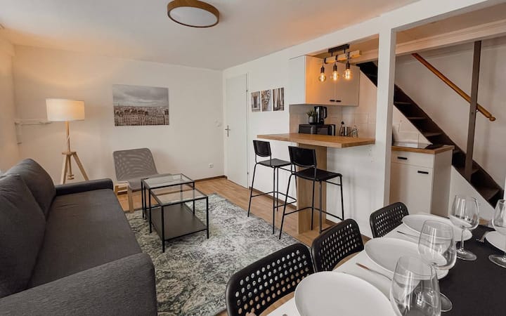 Charming Two-floor Apartment Close To Everything! - Wien