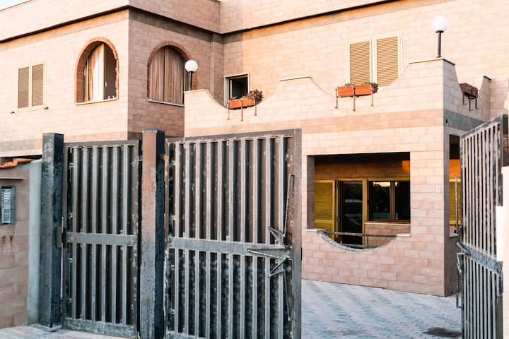 "Casa Claudia" Appartamento Fronte Mare - Fiumicino