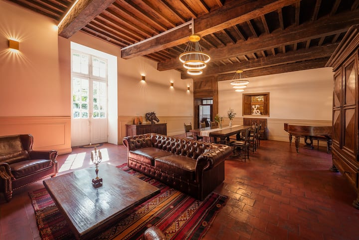 Château, Spa Et Piscine :  Chambre De Leda - Le Gouffre