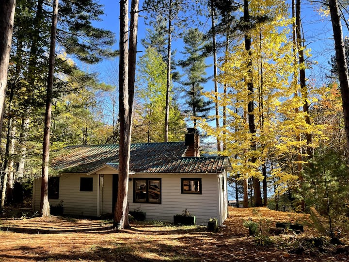Adirondack Camp On 7 Acres W/ Private Beach! - Higley Flow State Park, Colton