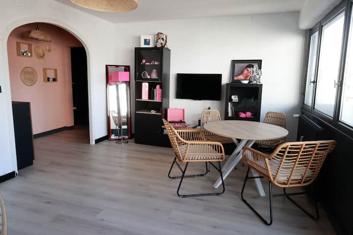 Le Pink Besac - Au Coeur De Ville - La Citadelle de Besançon
