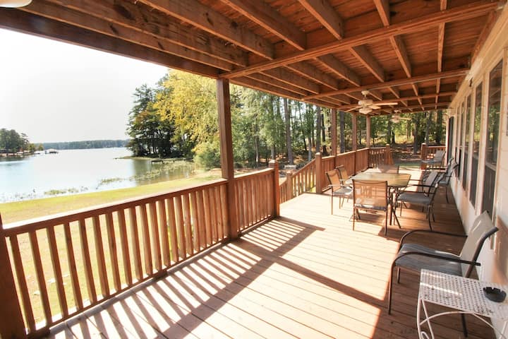 Family Friendly, Lake Front Property - Milledgeville, GA