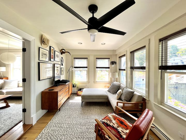 Beach Retreat Outside Historic Salem - Marblehead, MA