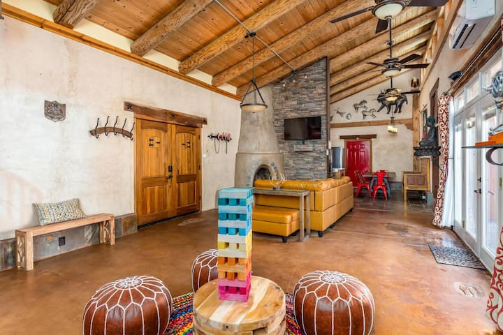 ❤️Posh 2acre Yosemiteretreat-stunning Pueblo Manor - Oakhurst, CA