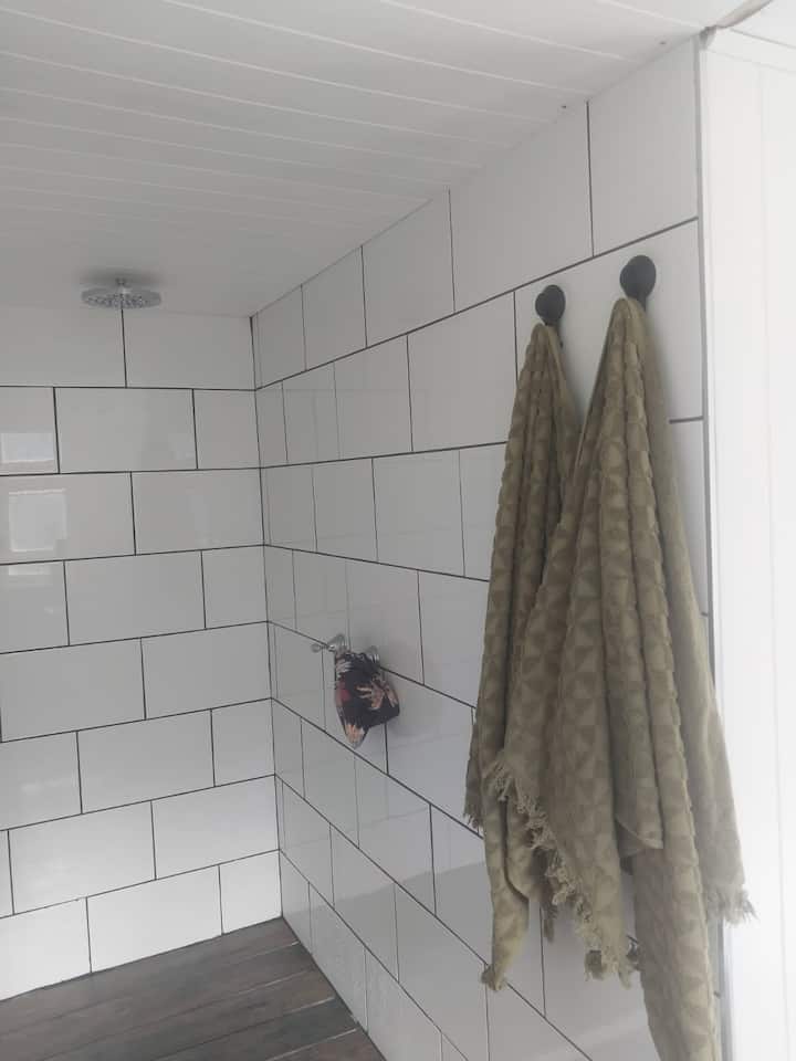 Private Guest Suite - Maryborough