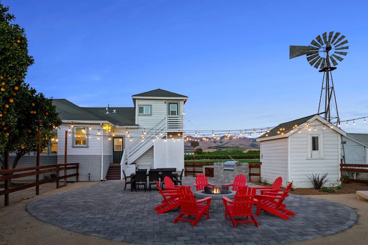 Farmhouse Located On San Luis Obispo Central Coast - San Luis Obispo, CA