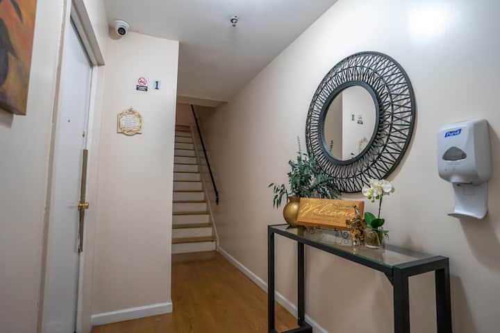 Executive 3 Bedroom Suite Bronx - Bronx, NY
