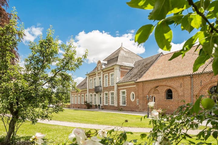 Les Gîtes De La Traxene, Le Manoir - Dennlys Parc