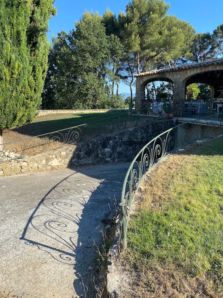Magnifique Mas Provençal Avec Piscine - Aix-en-Provence