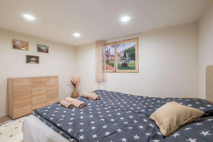 Peaceful 1 Bdrm Apt. In The Old Center - Sofia