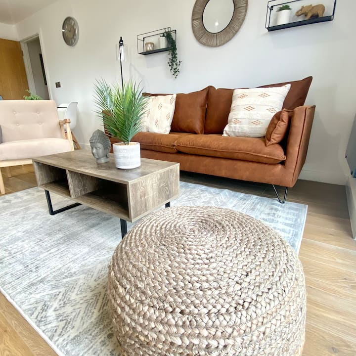 ★Modern 2 Bed/free Parking/nr City/self-check In★ - Peak District National Park